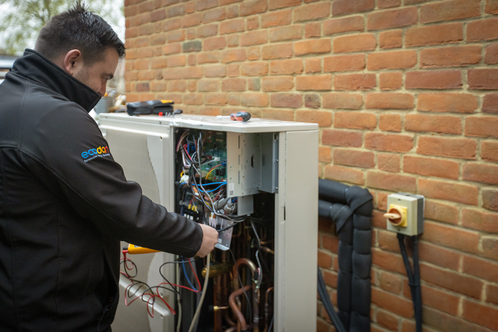 Ecodan air source heat pump homeowner portal | Mitsubishi Electric